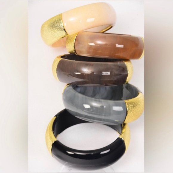 Jewelry | 6 Pack Acrylic Marble Look Gold Trim Bangle Bracelets Wholesale Lot | Poshmark